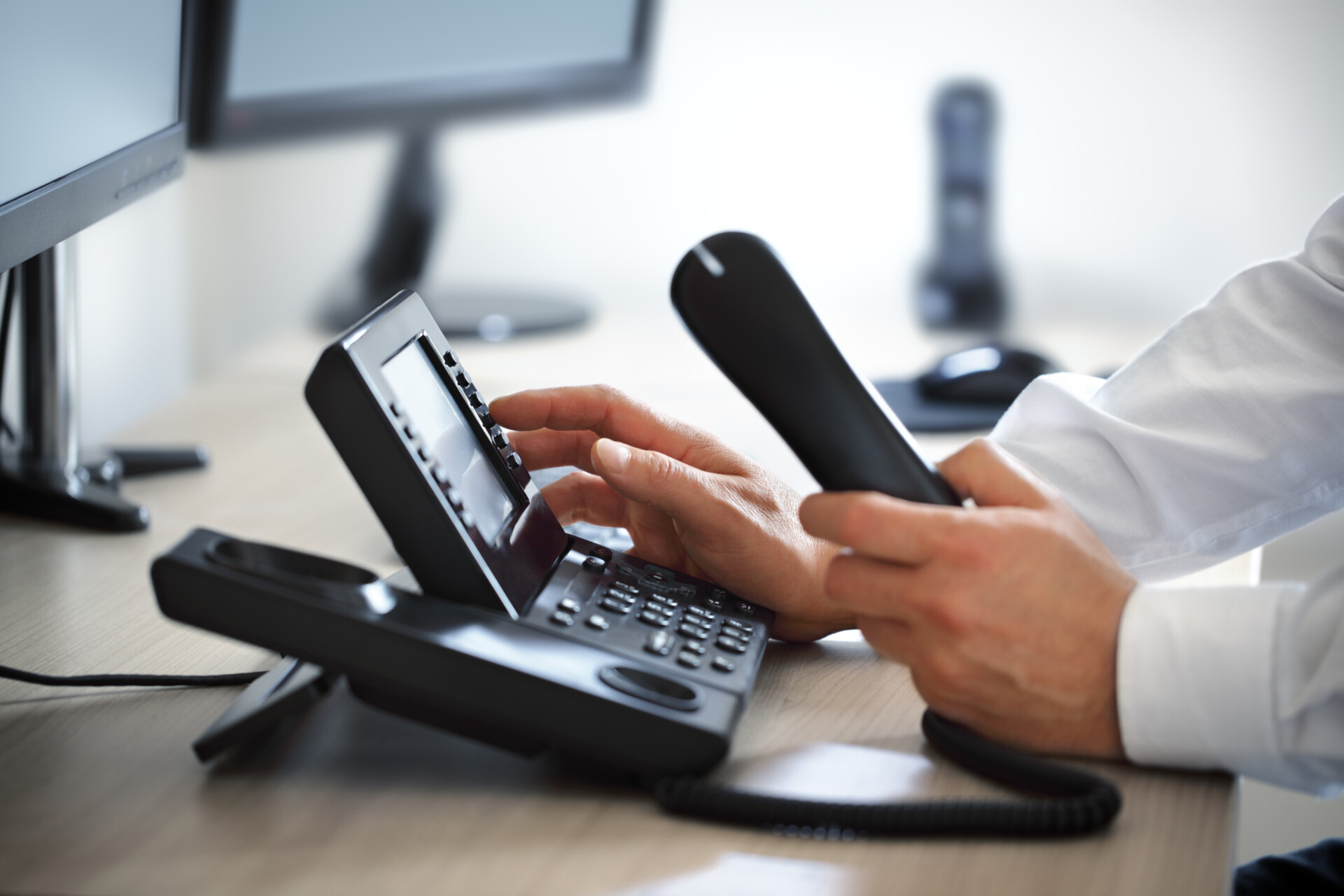 VoIP Service: On-Premise vs. Cloud-Based Solutions - Highline Technologies